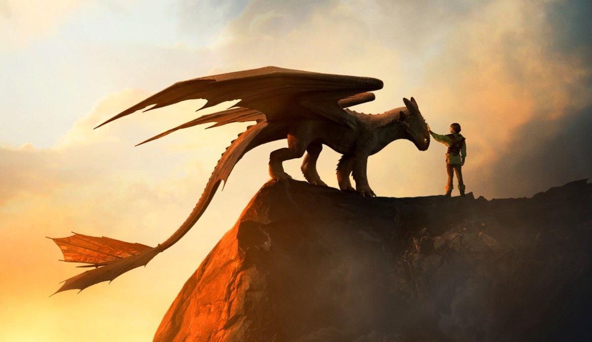HOW TO TRAIN YOUR DRAGON: Toothless Meets Hiccup In First Clip From ...