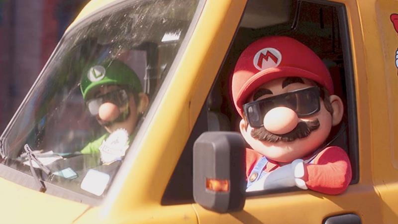 THE SUPER MARIO BROS. MOVIE Stars Chris Pratt And Charlie Day Poke Fun ...